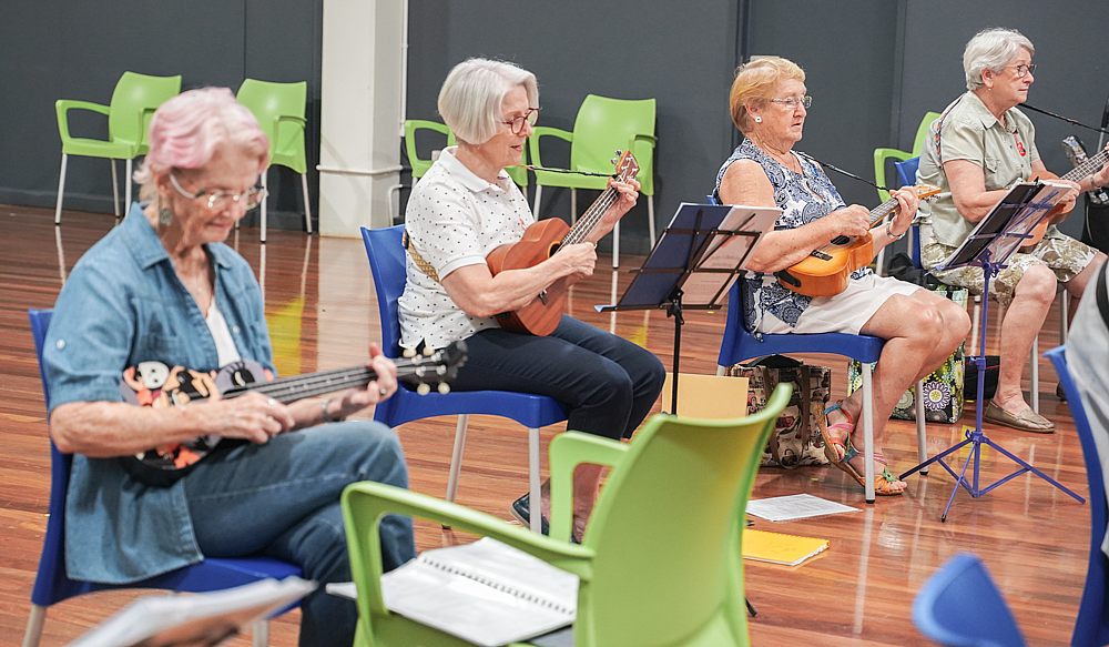 Burnie Brae | Ukulele Jam Session & Lesson